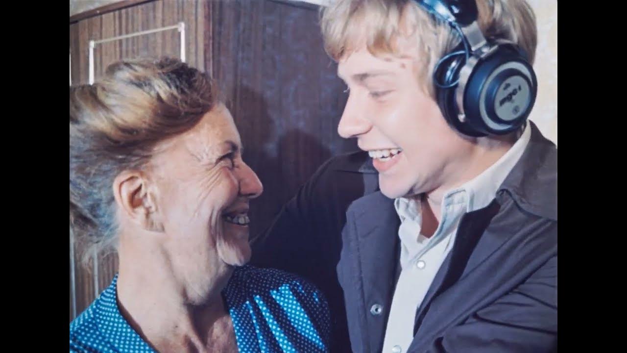 Бабушкин подарок, 1982 - YouTube