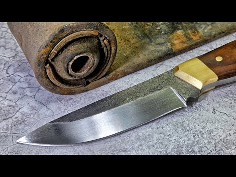 Making a Bushcraft Knife From a Truck Spring