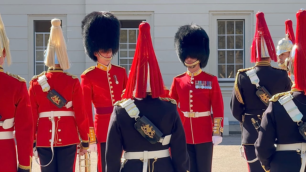 What Tourists NEVER See Before Changing the Guard | Inside Army ...