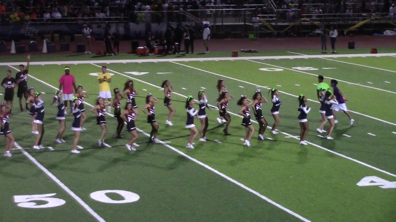 Summit and Miller cheerleaders 2019 - YouTube