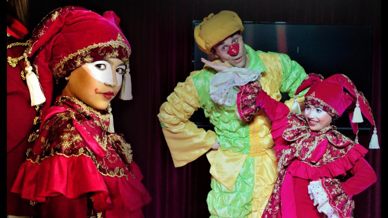 CIRCUS COMEDY FAST FORWARD (1) " Catch me if you can " - YouTube