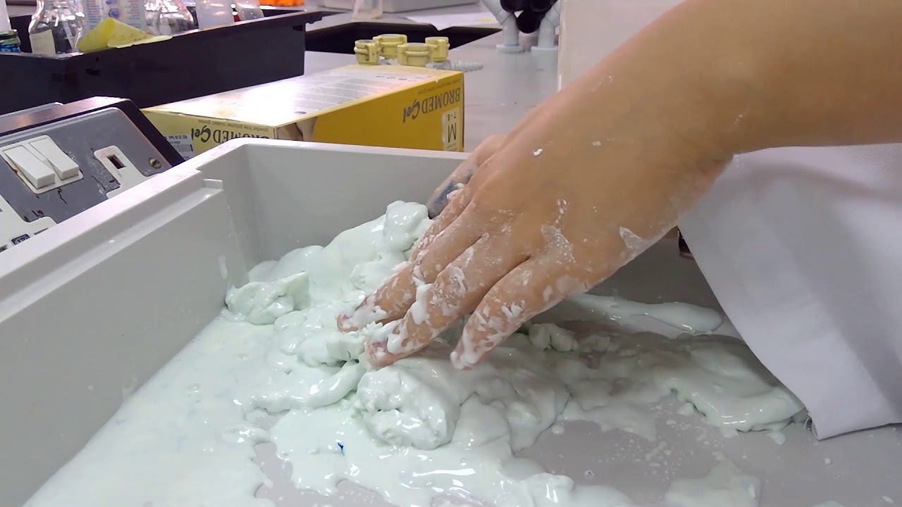 Investigating Oobleck and non Newtonian fluids - by Mia Hsu, Megan Wong ...