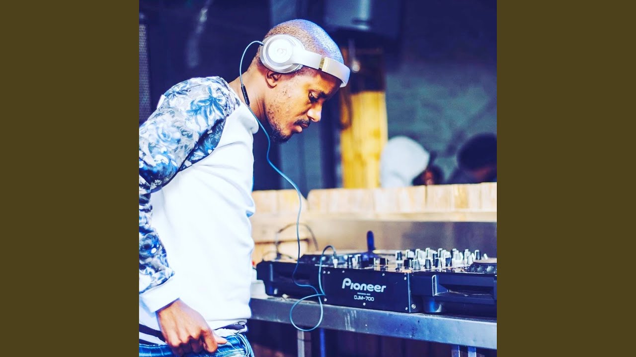 Skeleton Move Amapiono (Tribute to Master KG) - YouTube