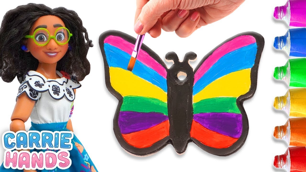 Disney Encanto Mirabel Paints A Beautiful DIY Butterfly For Isabela 🎨🦋 ...