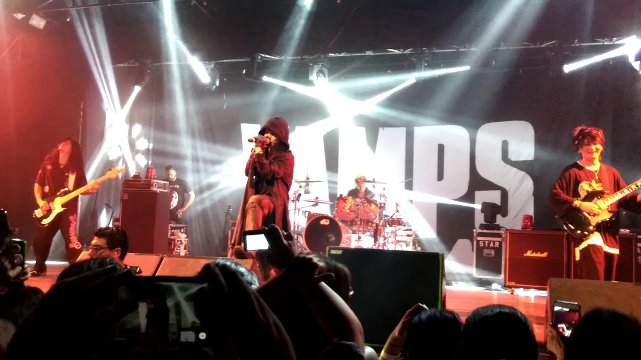 EVIL - VAMPS LIVE MÉXICO 2017 - YouTube