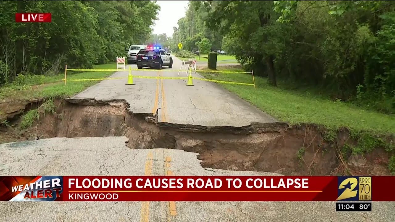 Flooding causes road to collapse - YouTube