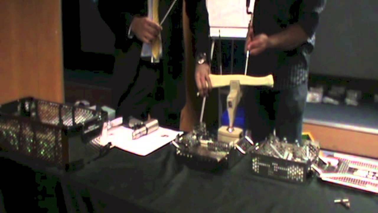 How to apply an external fixator to a tibial fracture - YouTube