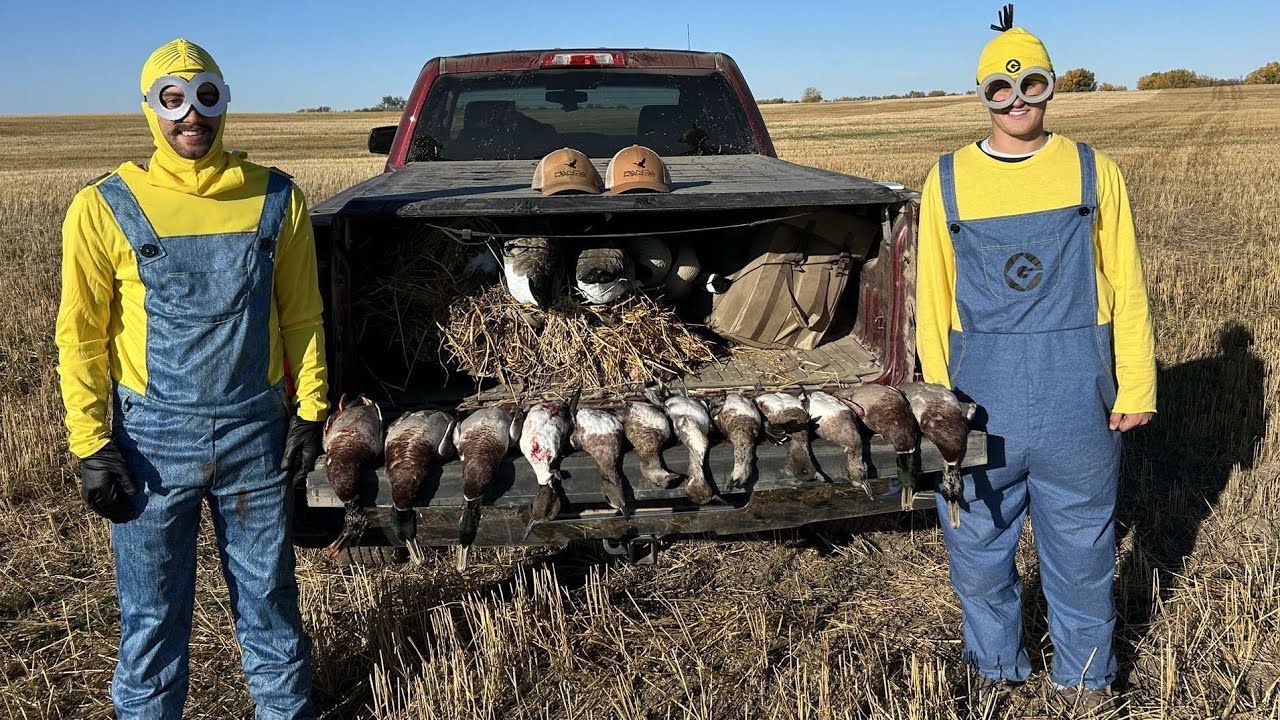 Minion Halloween Hunt | North Dakota (Limits) - YouTube