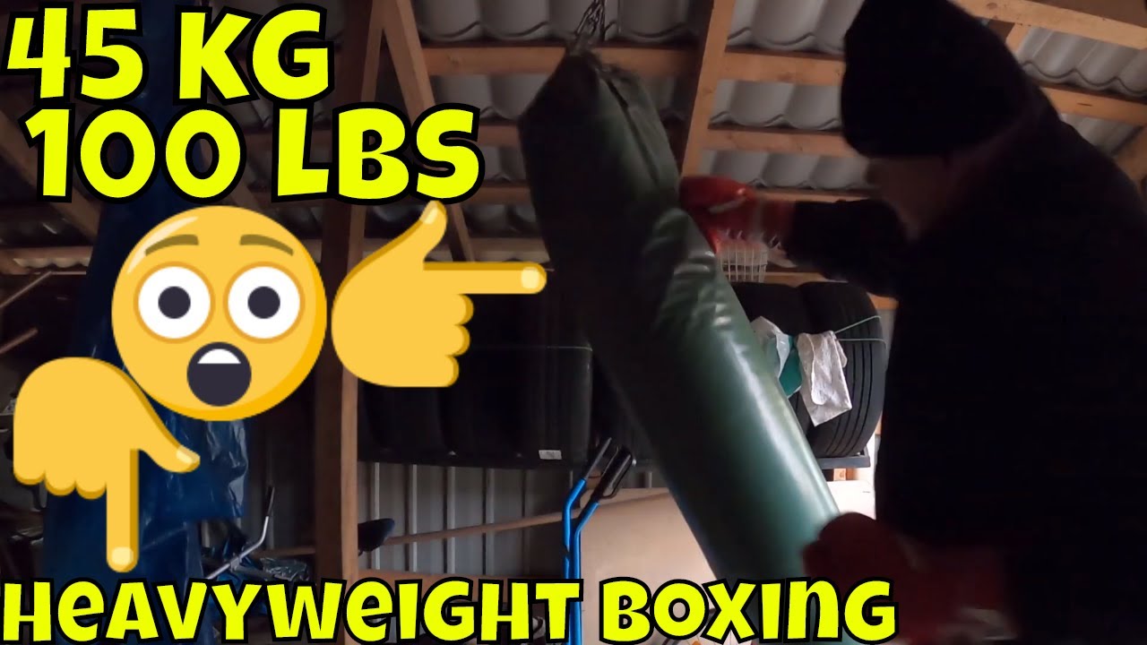 Heavyweight Boxing Training (Heavy bag - Rocky 4 winter style) - YouTube