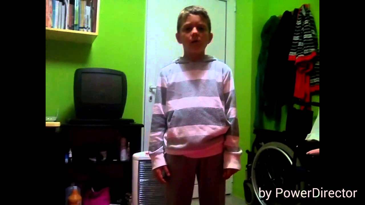 Τακης τσουκαλας αντε γεια!!!! - YouTube