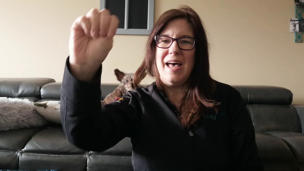 How Do You Sign Mommy in Sign Language: A Comprehensive Guide