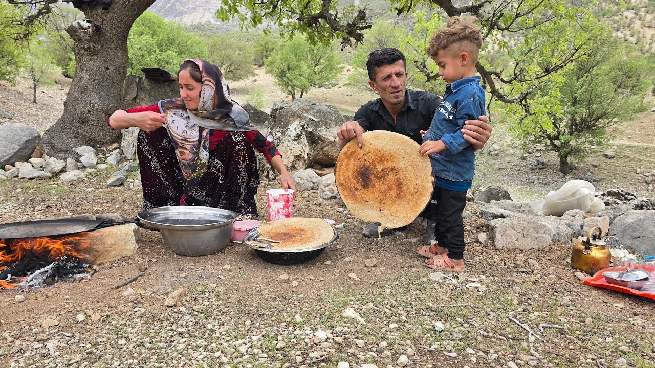 The real life of nomads in the heart of nature: Daily life and cooking ...