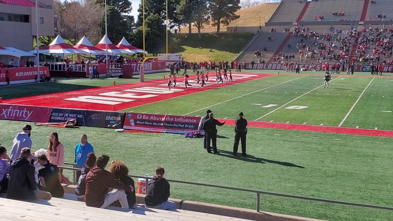 UNM Lobo Dance Team - YouTube