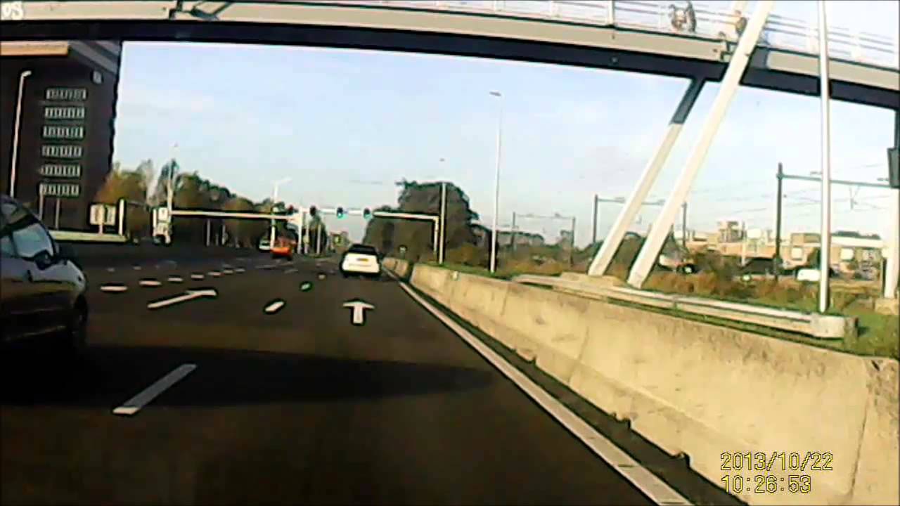 Stinger Vip Gatso T-serie front - YouTube