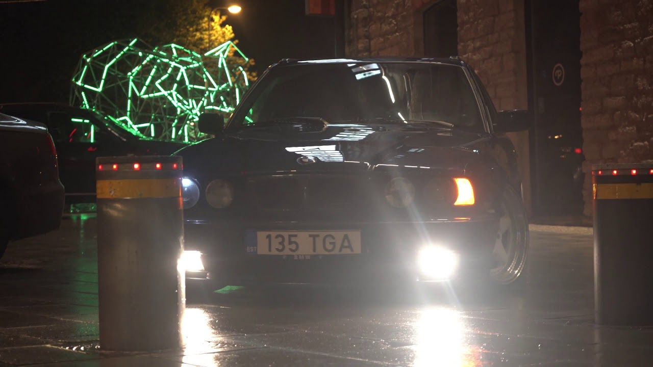 Bmw E34 Touring Bagged - YouTube