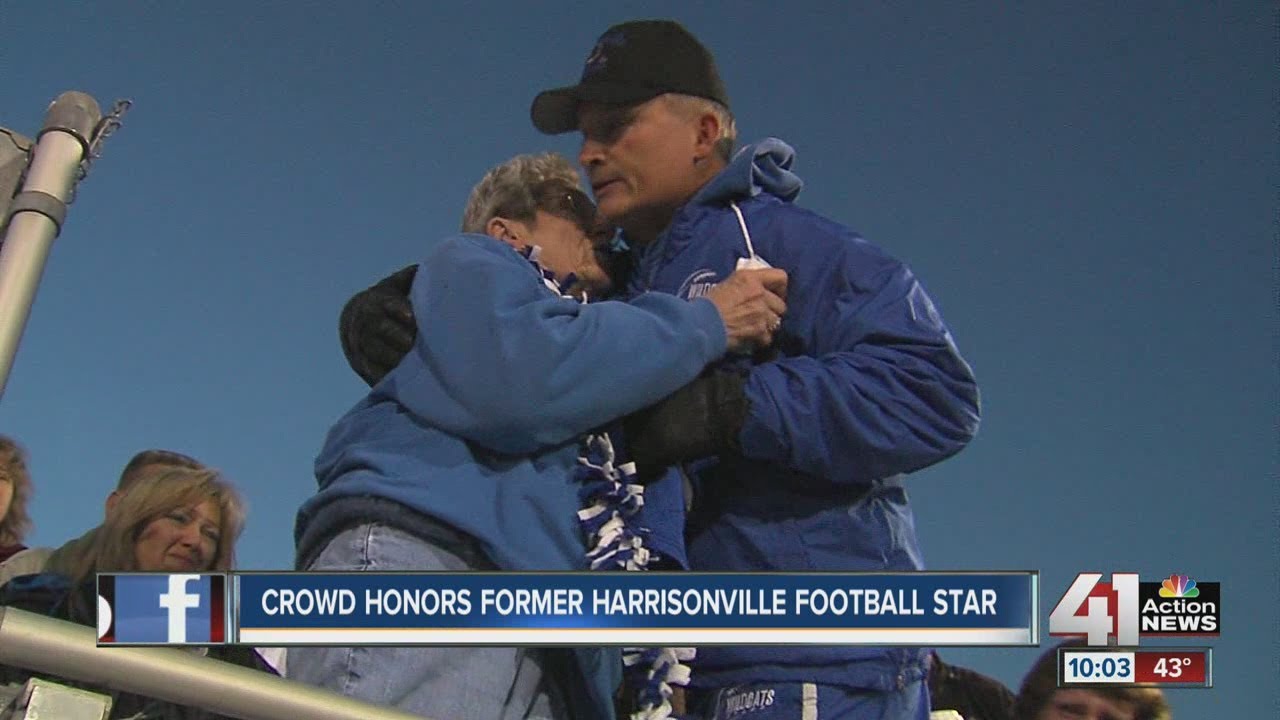 Town remembers former football player Michael Keck - YouTube