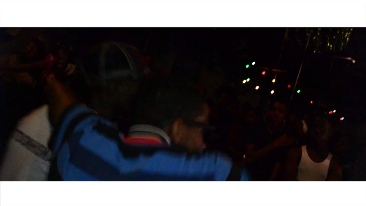 Lor Pluto - Live Performance @SHAKE&BAKE - YouTube