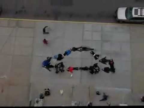 Mad World - Gary Jules (Original Clip)