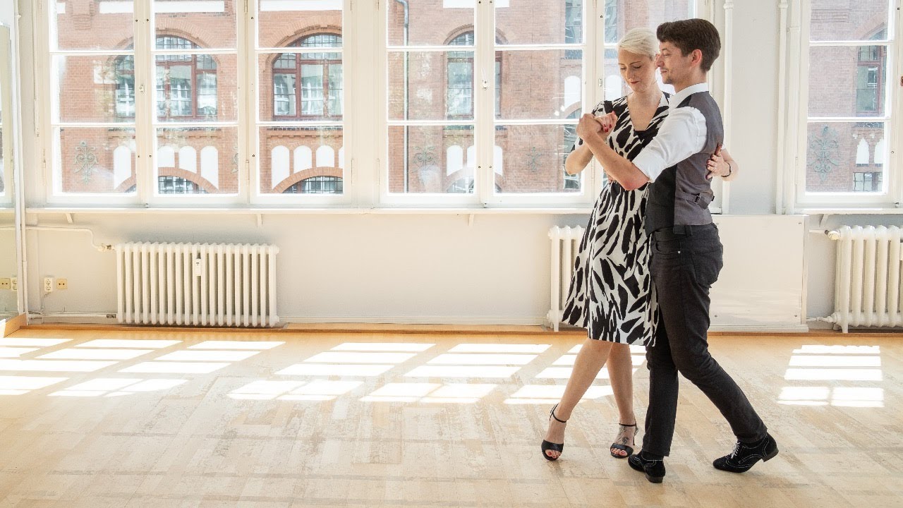Tango Argentino tanzen - Tanzschule Keller Berlin - YouTube
