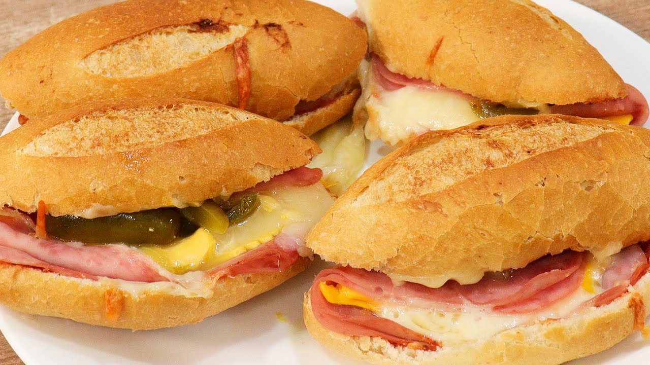 Bolillos con jamón y queso - YouTube