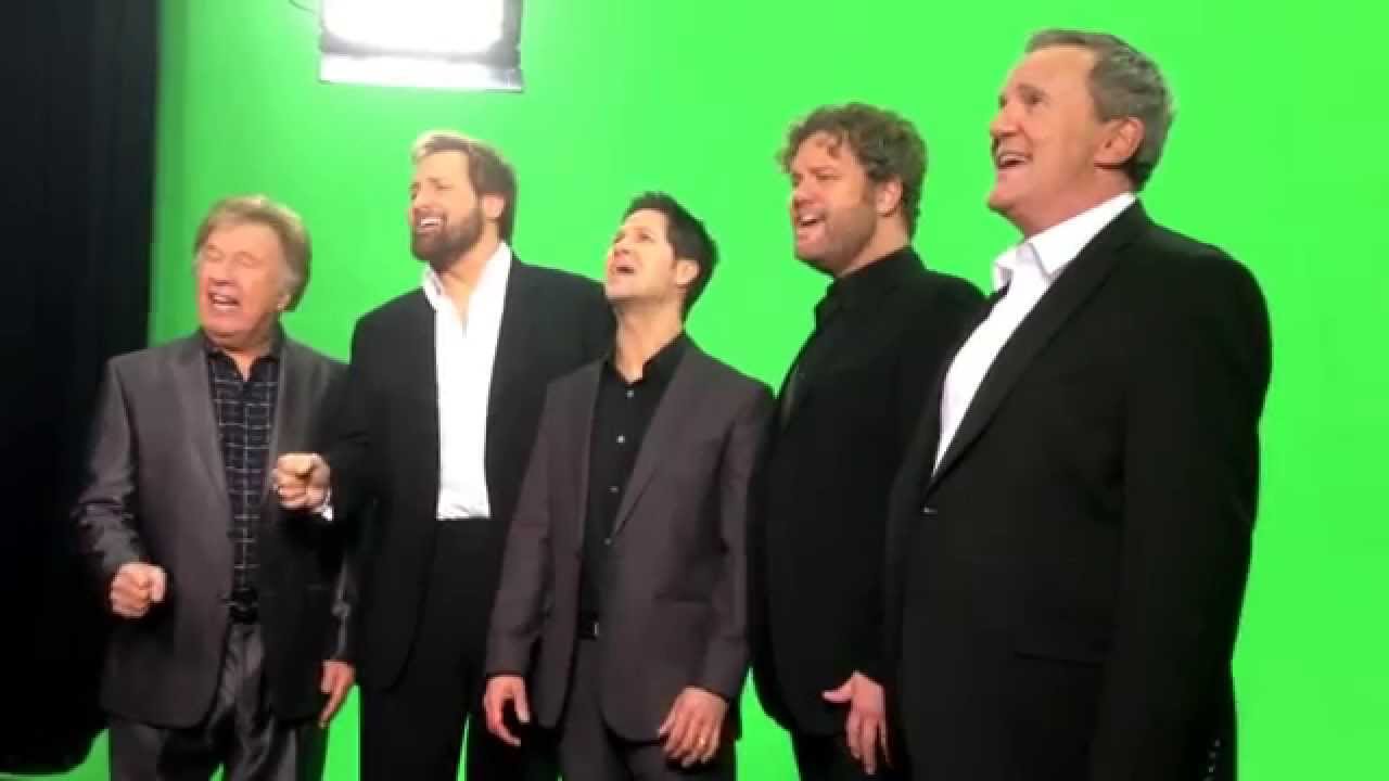 Gaither Vocal Band singing The National Anthem - YouTube