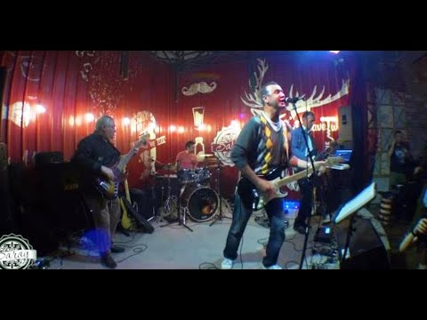 Stolichnaya band at Saray pub - YouTube