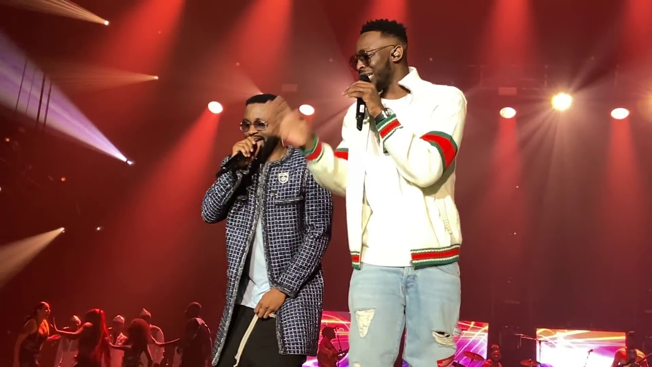 Dadju feat Fally Ipupa "Trouvez la moi" et jaloux remix Live Bercy 2020 ...