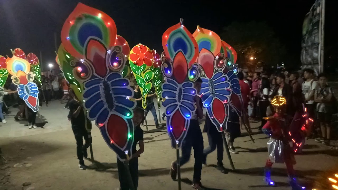 Poro Point La Union Sillag Festival Streetdancers Parade - YouTube