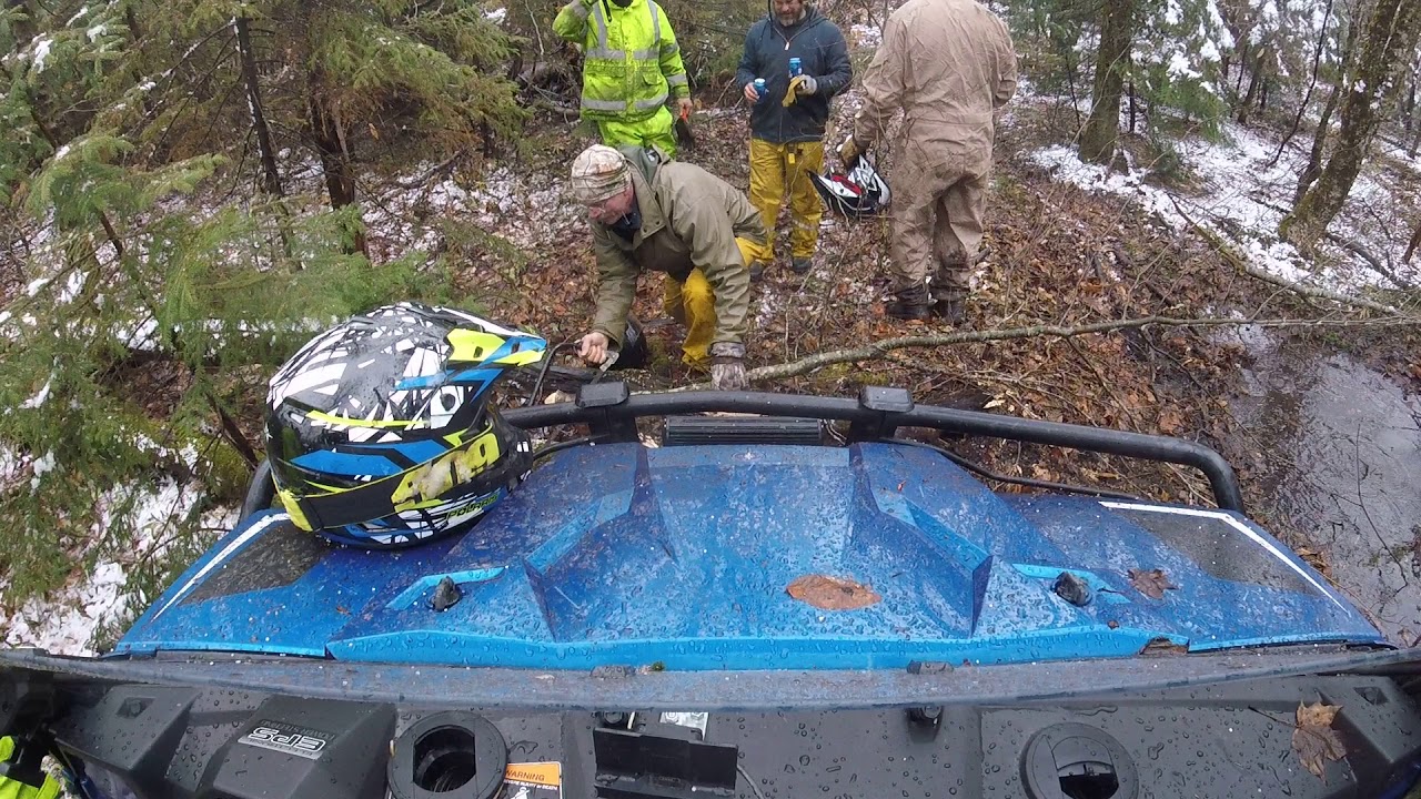 Getting stuck in between trees - YouTube