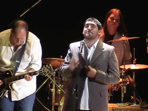 Daniel Raffo & King Size - Guess Who " en Teatro Español de Comodoro ...