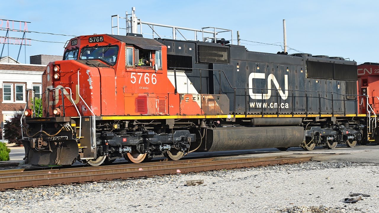 5/20/2021 - CN 5766 with New Locomotive Trucks leads CN G897 - YouTube
