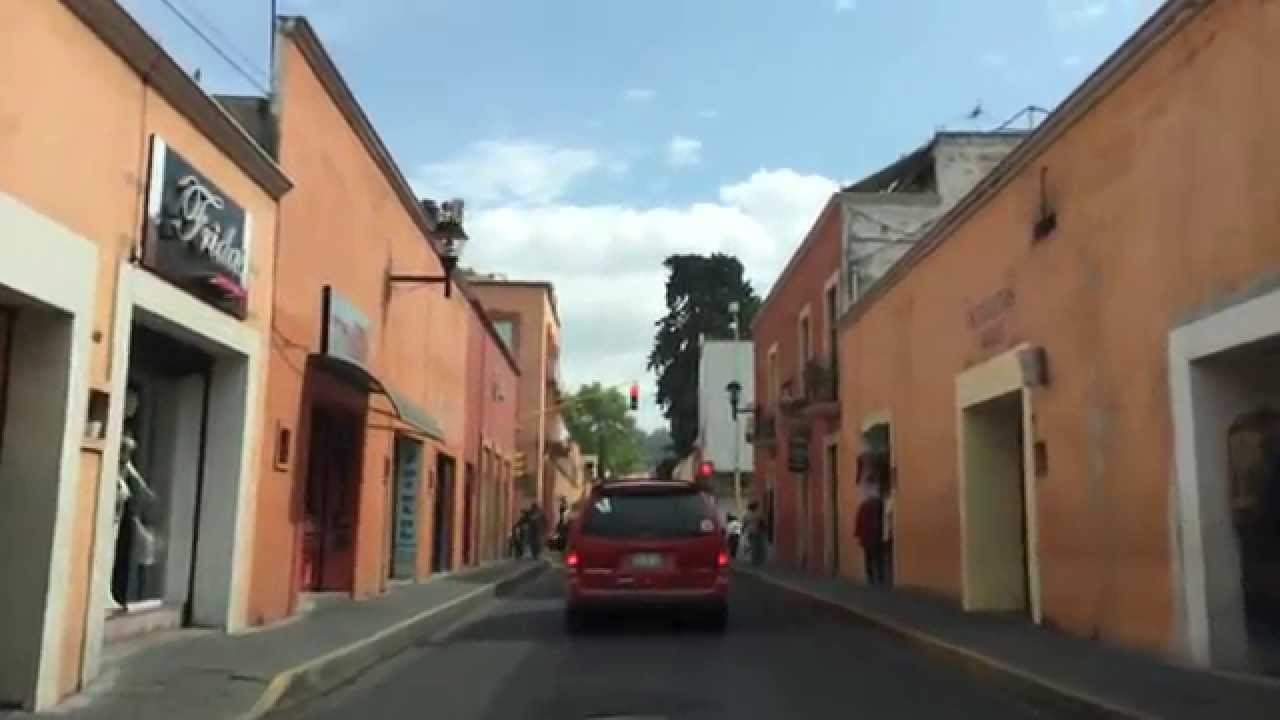 Arriving in the City of Tlaxcala Mexico - YouTube