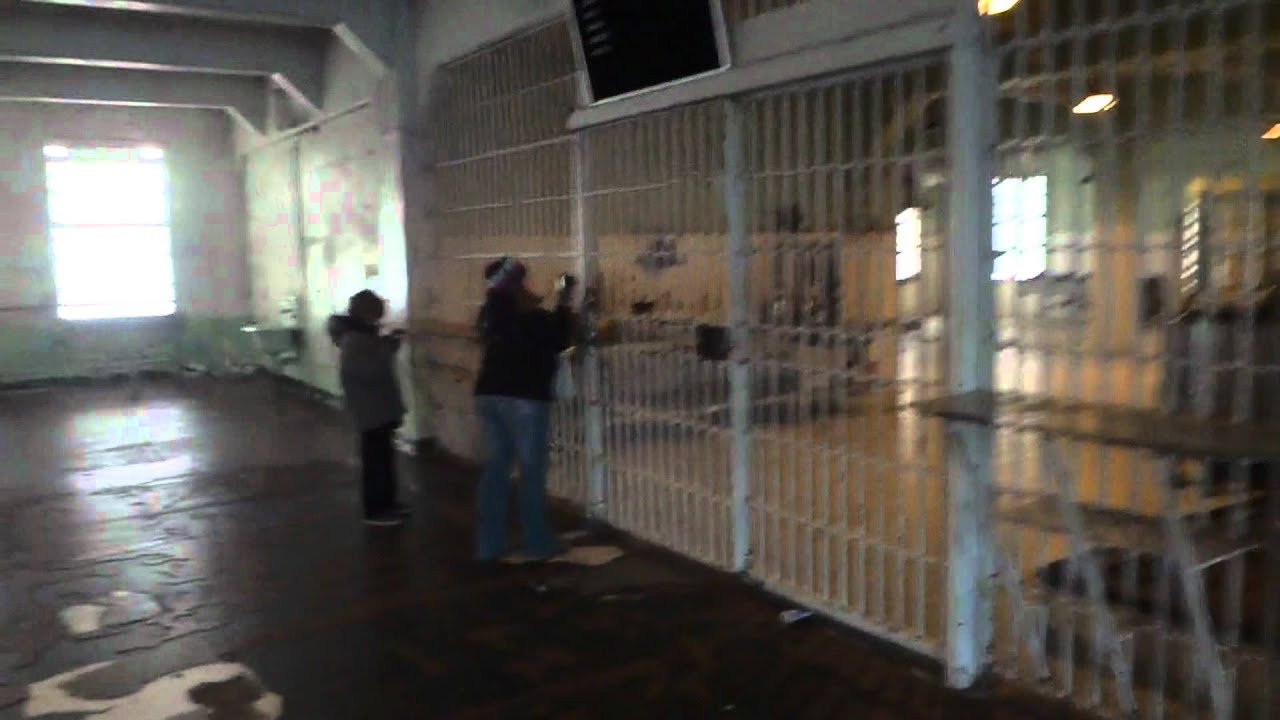 Alcatraz Part 3 "Touring Dining Room & Kitchen" - YouTube