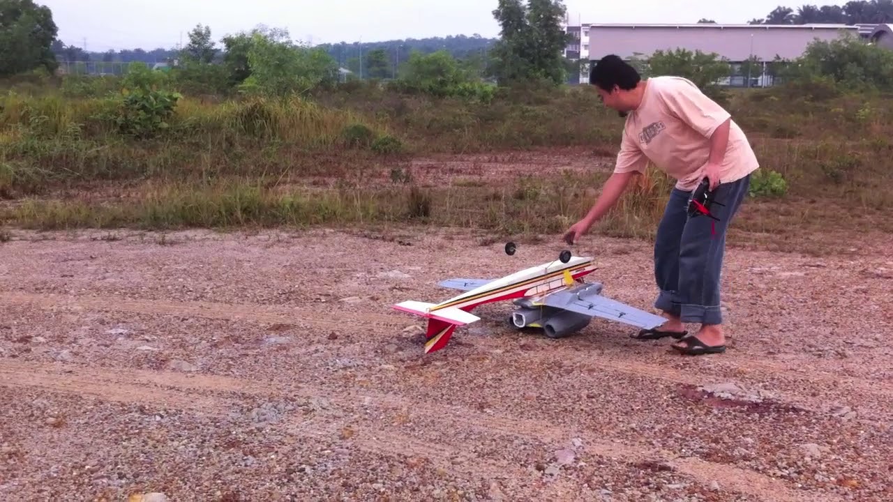 rc plane trainer a10 mod - YouTube