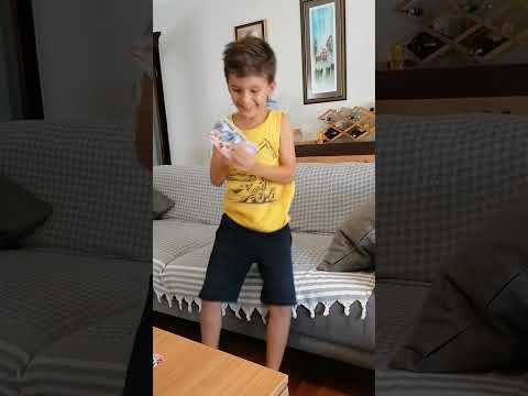 Özgün Ata'nın futbolcu kartları