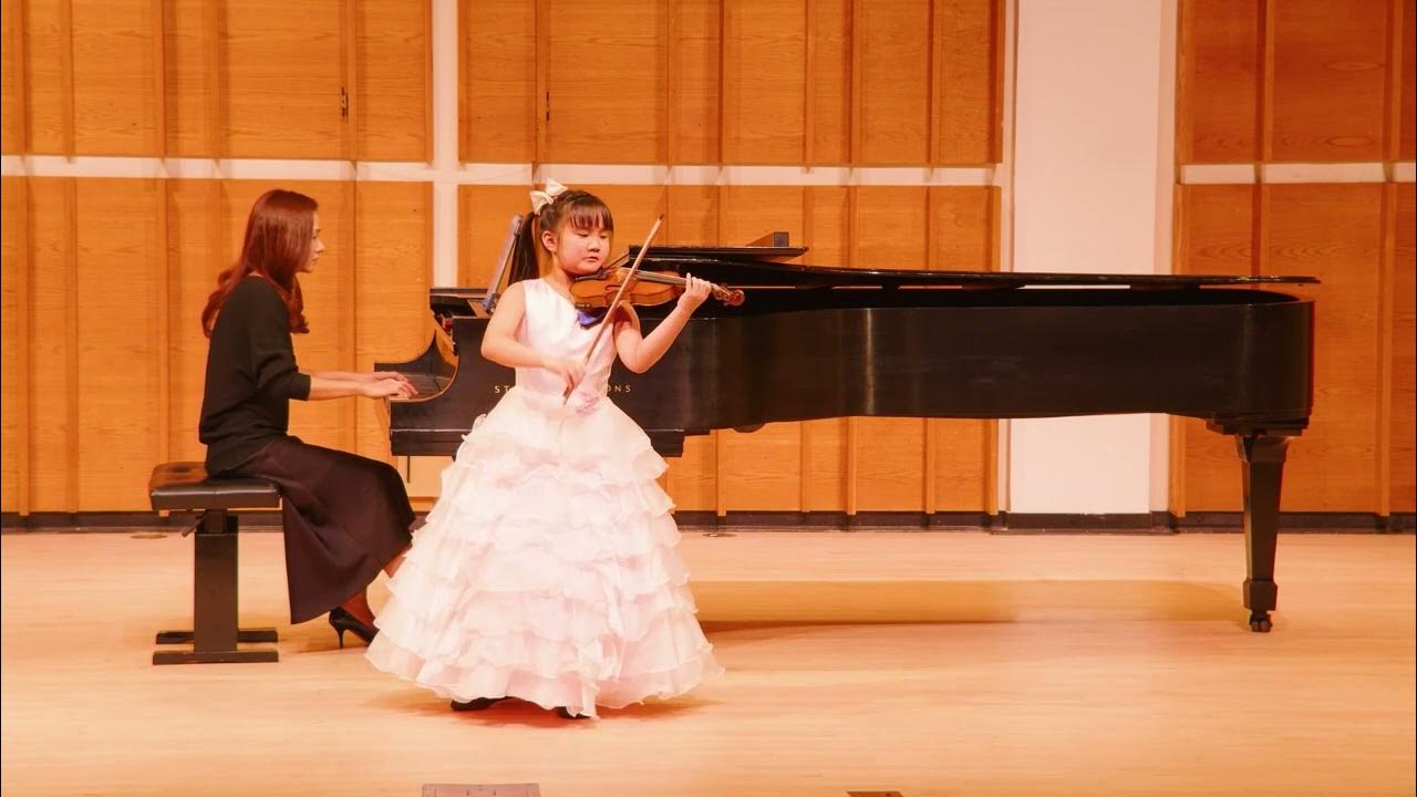 J.S.Bach - Violin Concerto in A Minor, Mvt. I (Group A) - Isabella Kate Yuen, 7 - YouTube