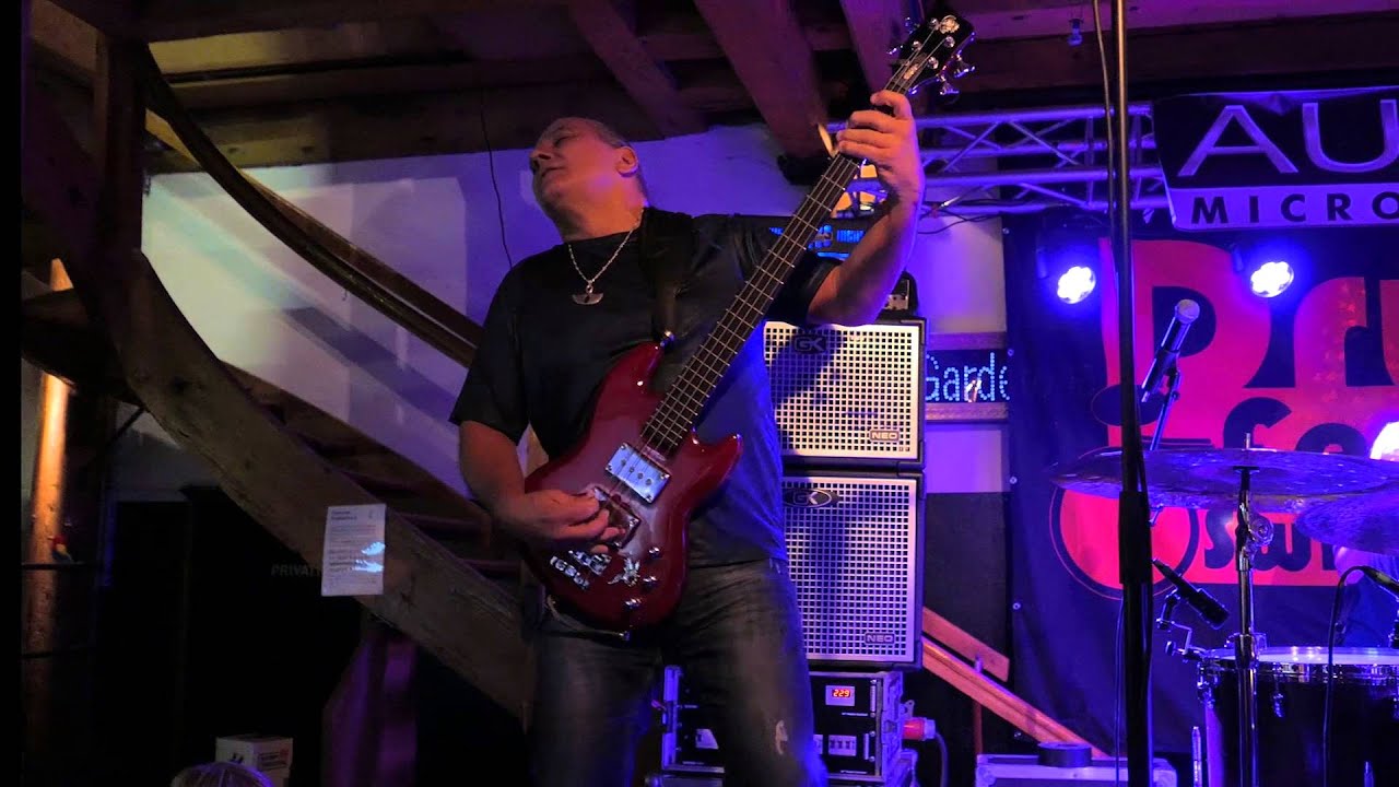Drum Festival Switzerland 2015 - Tom Beck und Roland Sumi - YouTube