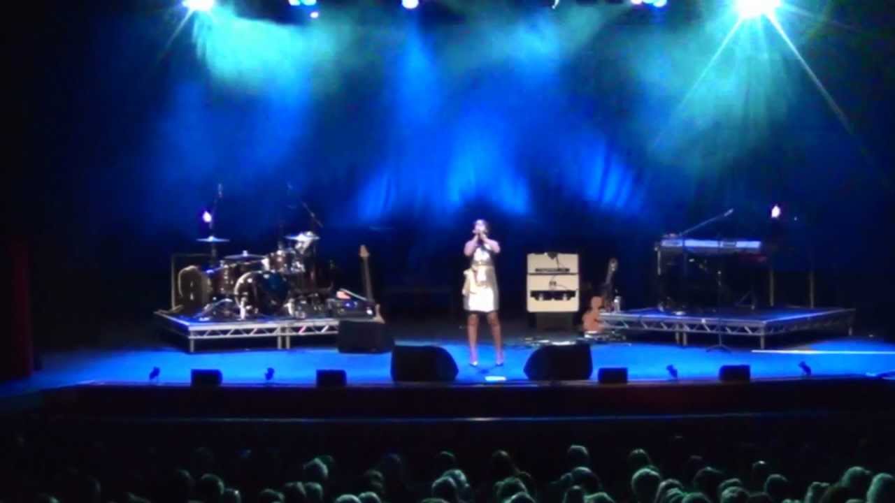Laura Darnell - Promise This - YouTube