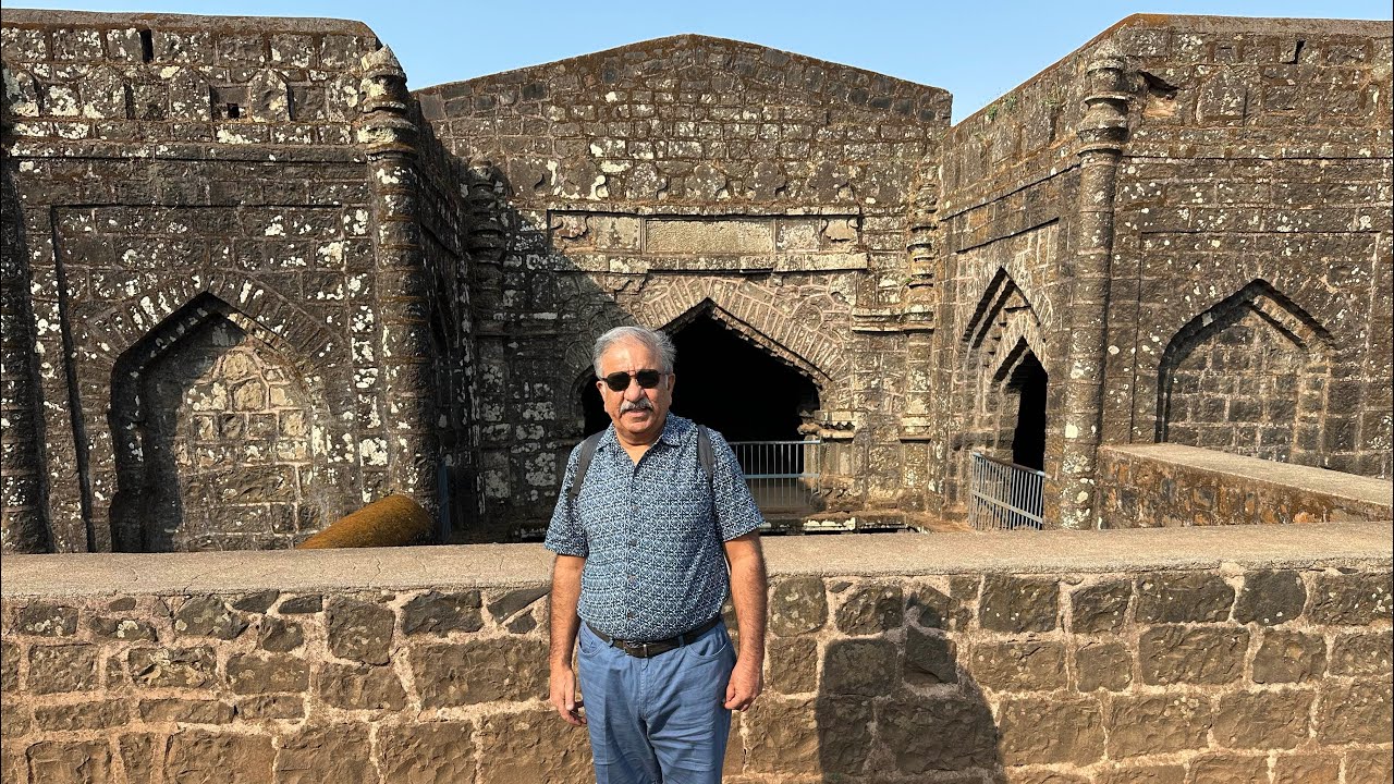 “Mine-ness” | Sunday Story @ Panhala Fort, Kolhapur, Maharashtra | Dr ...