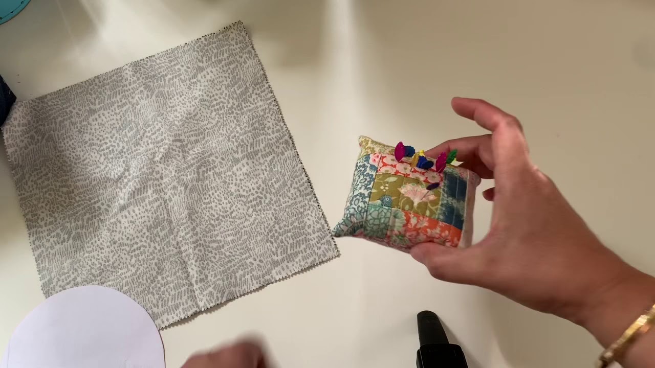 How to pin fabric - YouTube