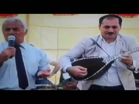 Yardimli Engovul kendi tamada Elovset saz ifacisi İbadet