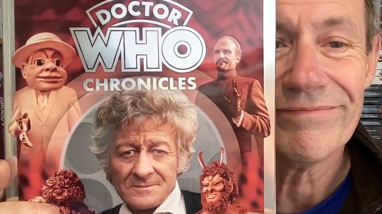 Doctor Who Chronicles 1971 Magazine Review - YouTube