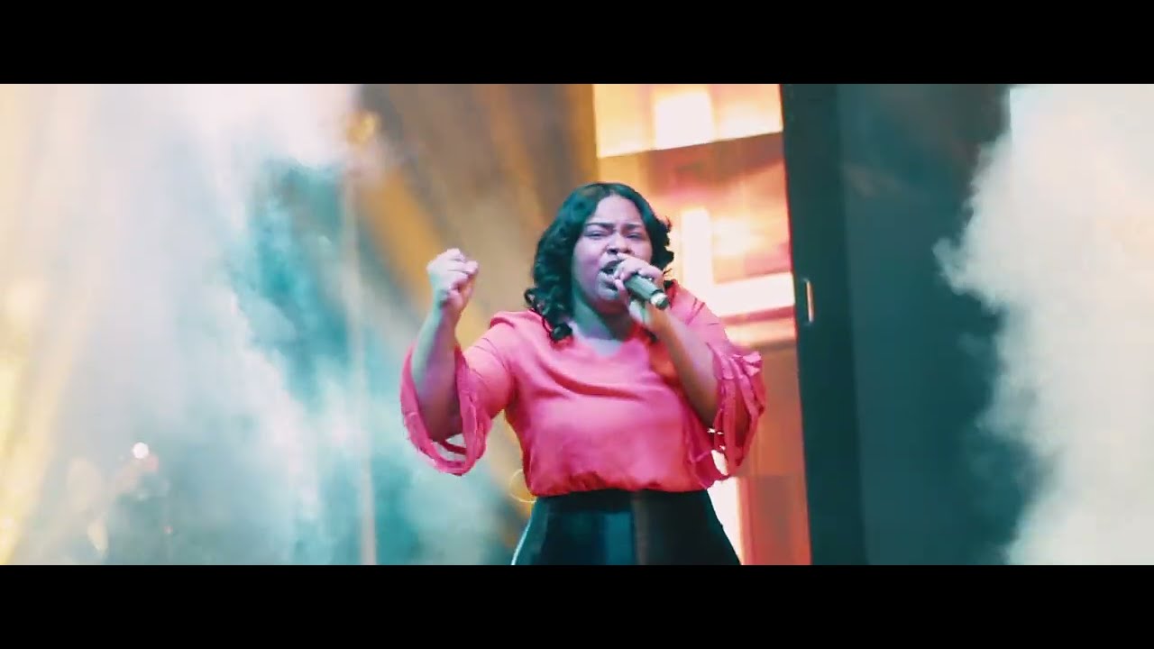 Chanel Novas | El Calvario - Live (Video Oficial) - YouTube