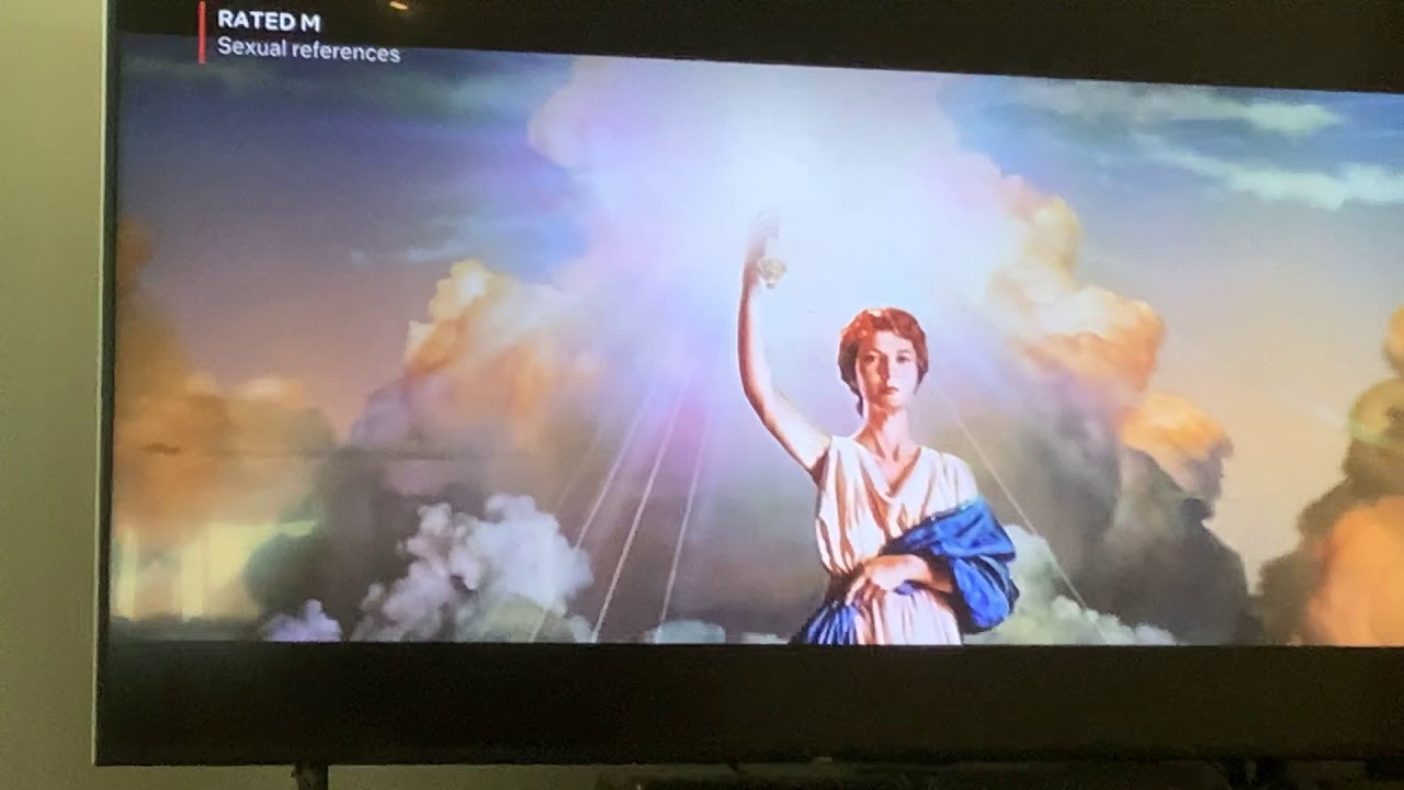 50 First Dates Netflix Intro - YouTube