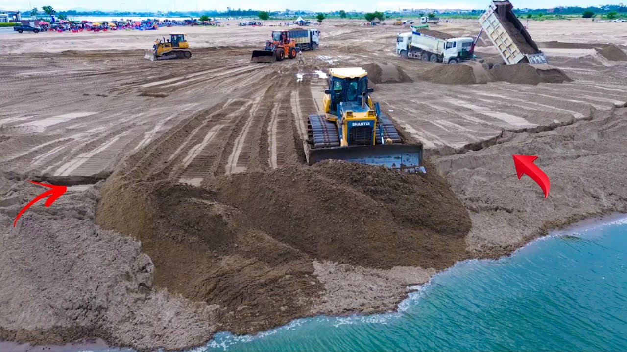 New Update ! SHANTUI Dozer Laying Rock Up Sand Layer For Dump Truck 25 ...