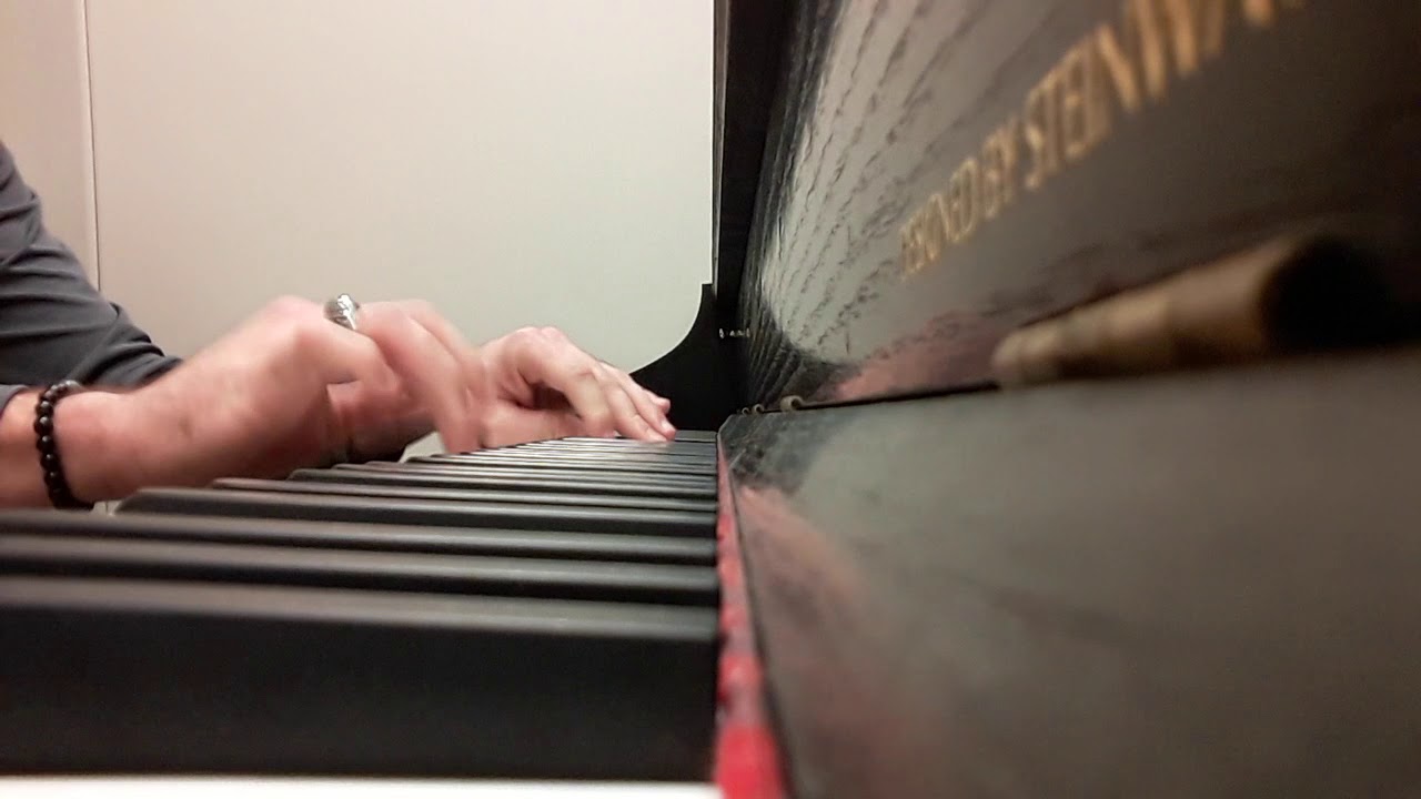 Yanni - "Acroyali/One Man's Dream" Medley - YouTube