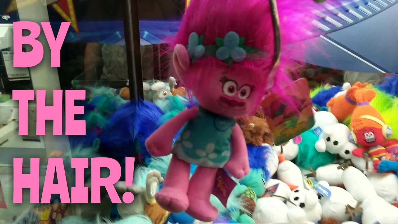 POPPY TROLL BY THE HAIR!! CLAW MACHINE WINS!! - YouTube