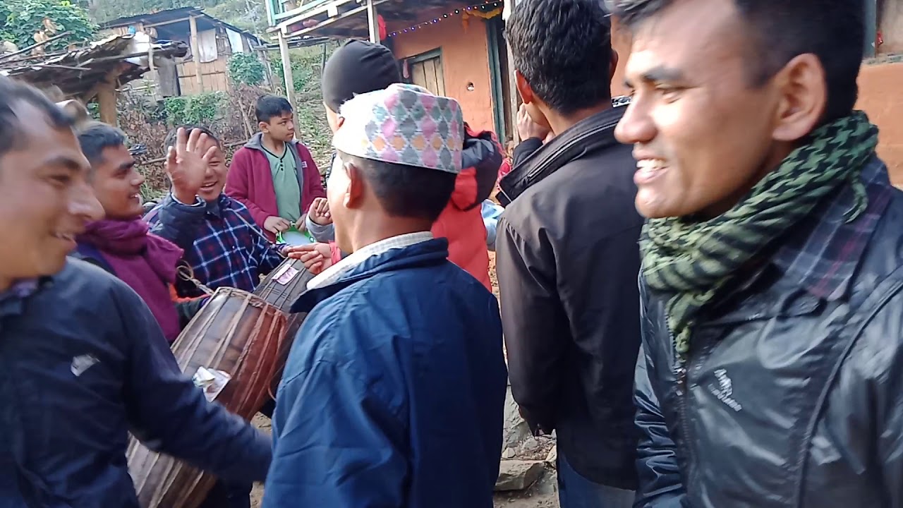 Dolakha Bhimsin Charikot (CHUTKE SONG)Deusi Bhailo Song 2076 Jana ...
