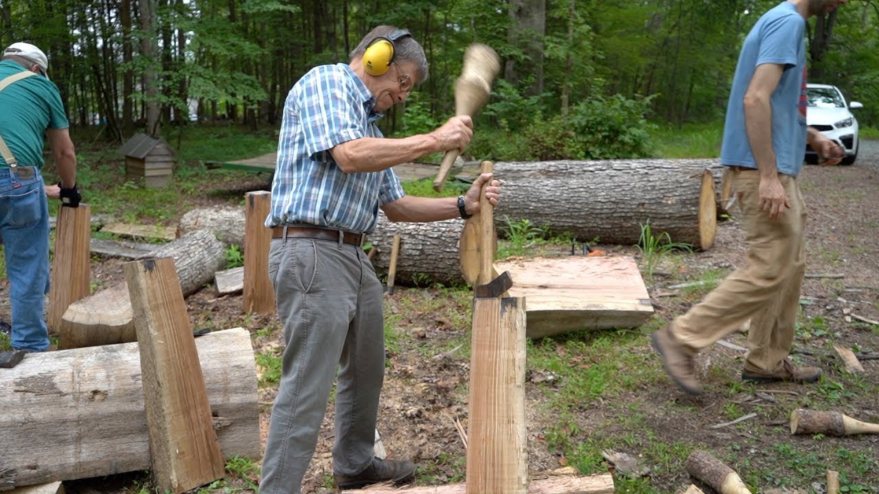 Riving Wood for Windsor Chair Spindles - YouTube