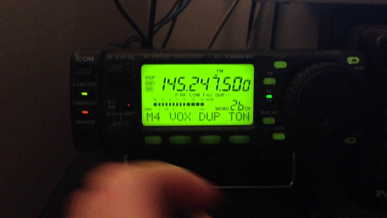 ICOM 706 IC-706MKIIG - YouTube